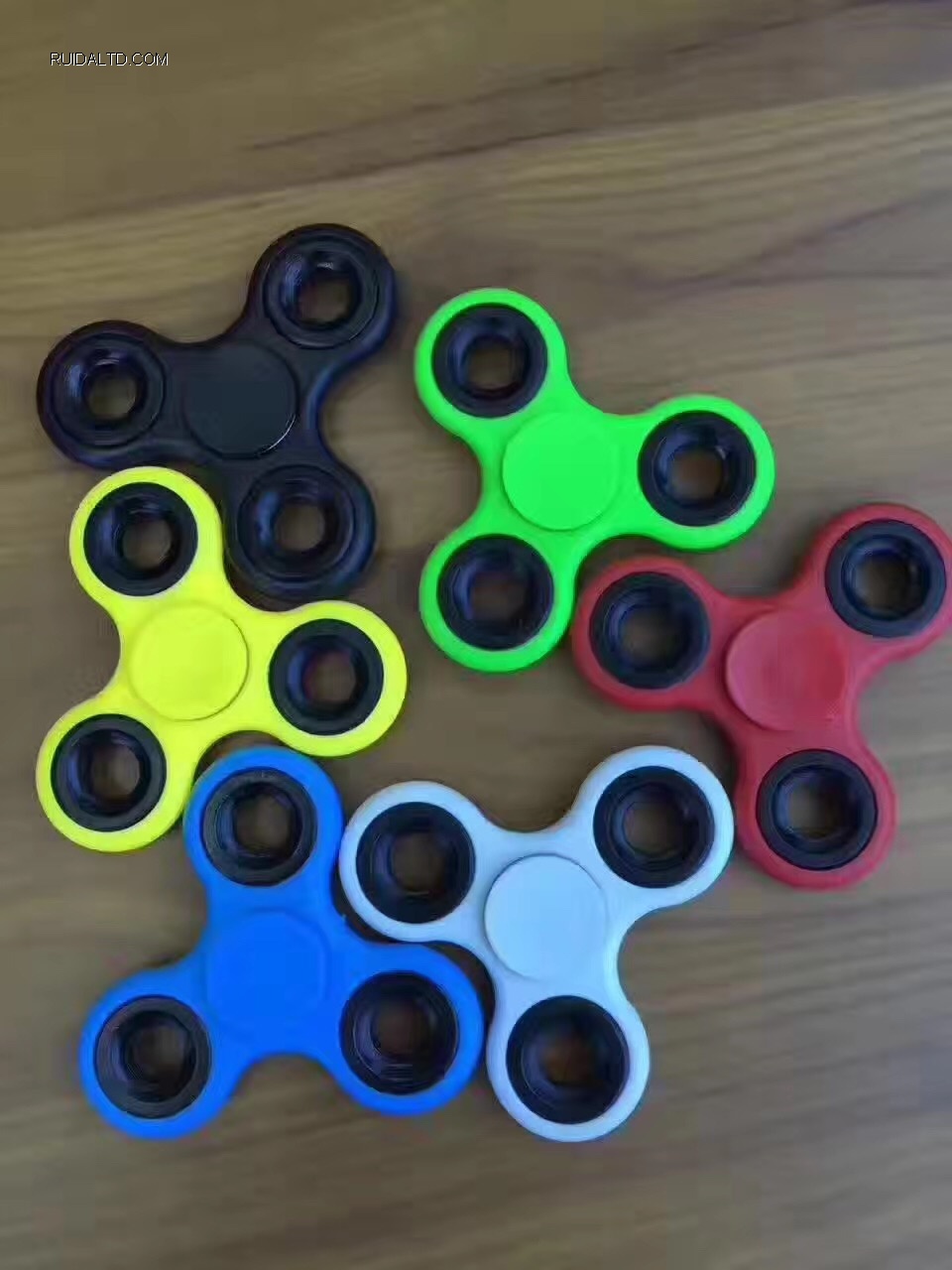 Triangle Hand Spinner Finger Gyro Focus Fidget Finger Spinner For ...